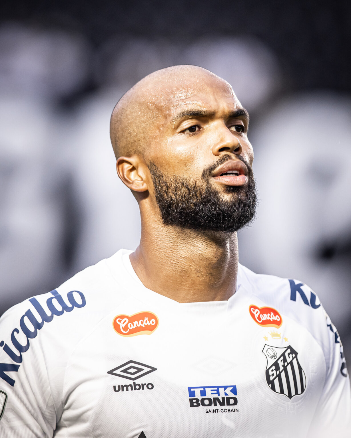 Santos FC empresta zagueiro Messias ao Goiás - Santos Futebol Clube