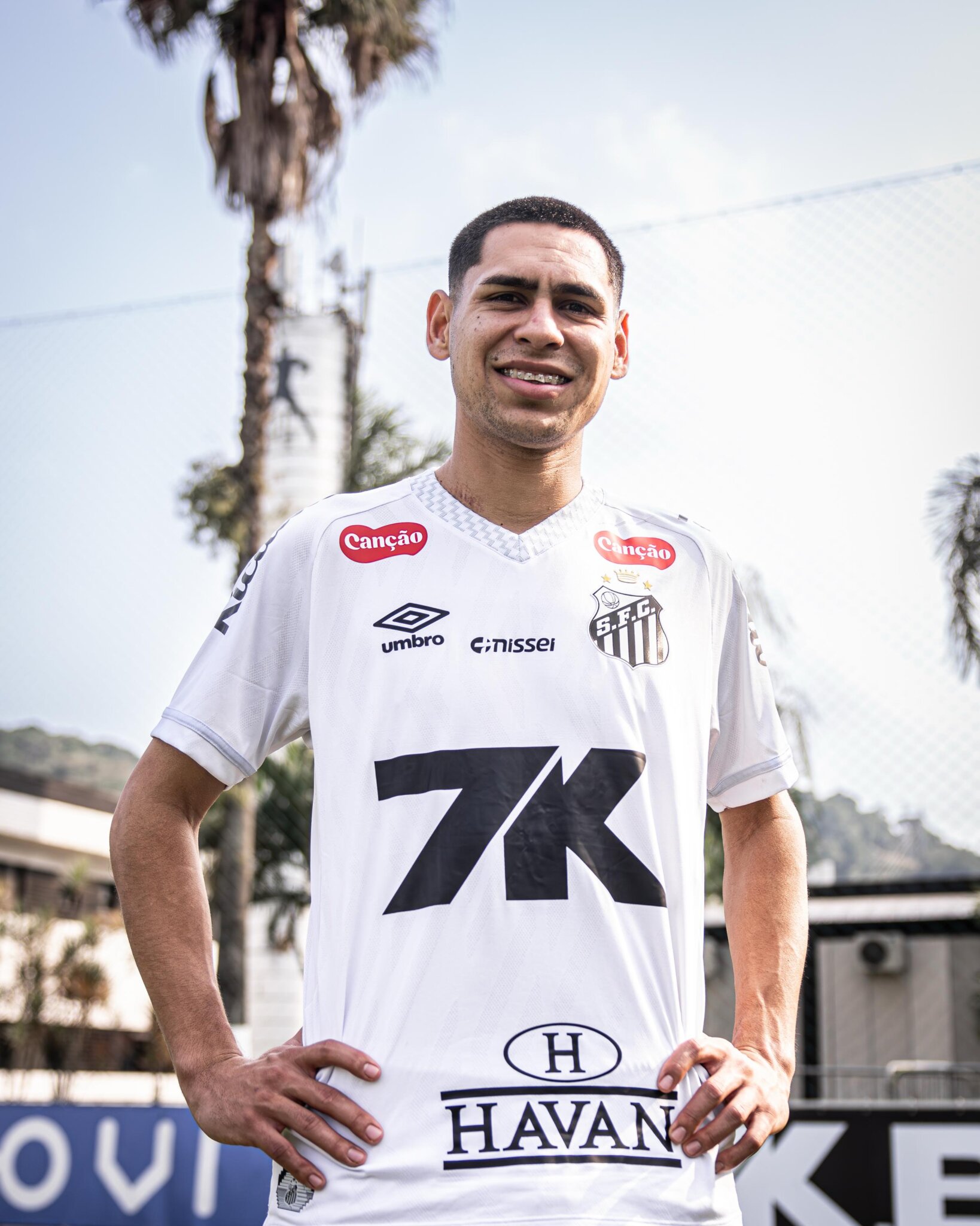 Atacante Gustavo Caballero é o novo reforço do Santos FC - Santos ...